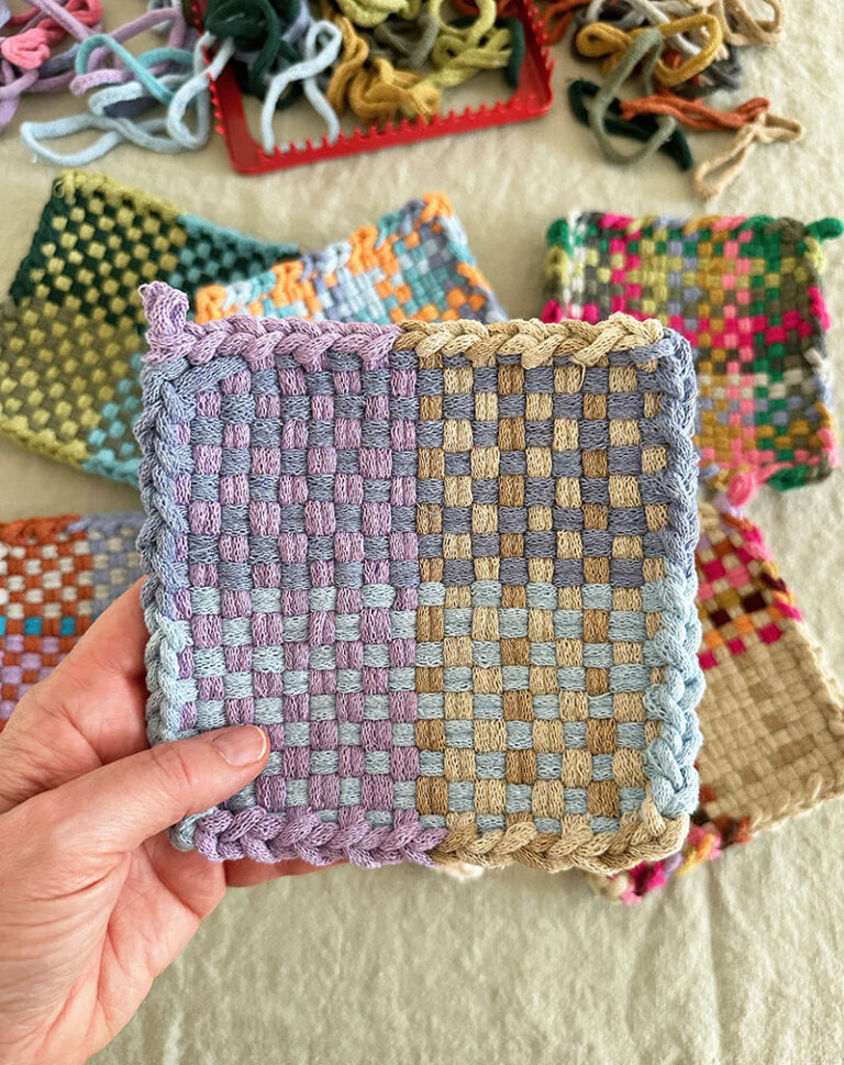 Potholder Weaving with Cotton Loops - ARTBAR